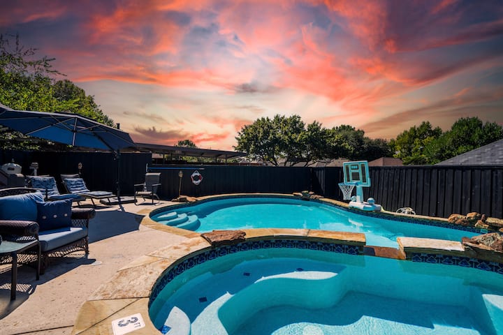 Hidden Speakeasy Pool Spa Bbq Arcade Pet Friendly - Garland, TX