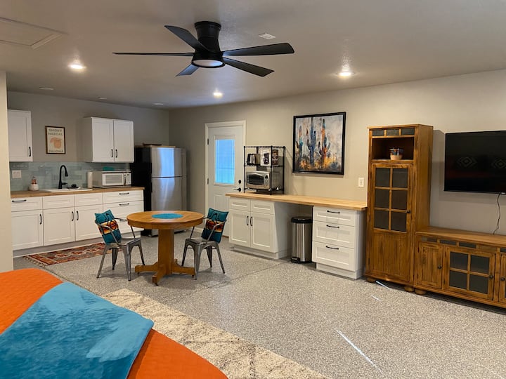 Rusty Round Up - Marana, AZ