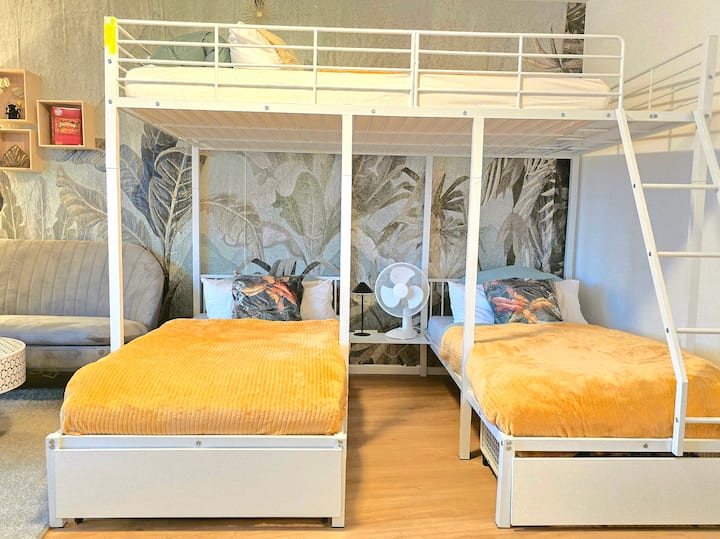 Jungle Balkonien | Für 5 Parkplatz Desk Switch Tvs - Frankfurt