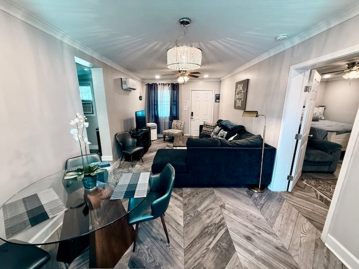 The Modern And Smart Cottage - Hattiesburg, MS