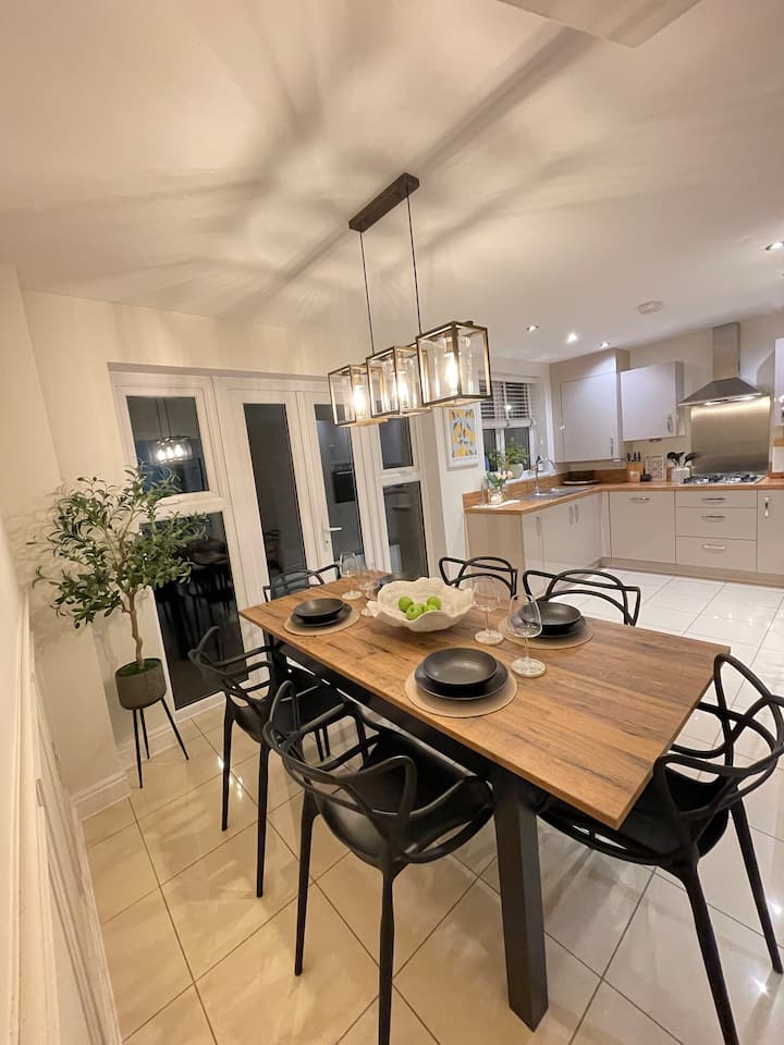 Modern Home Near Cardiff City Centre - Cardiff