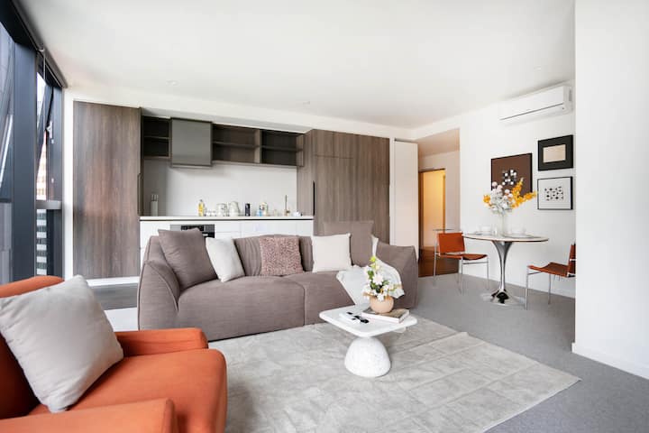 Modern 1br With City Views In Melbourne Cbd - Melbourne