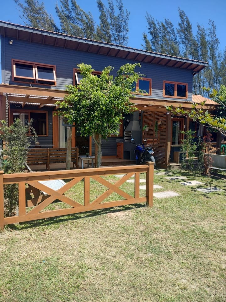 Casa De Praia - Geminada. - Laguna