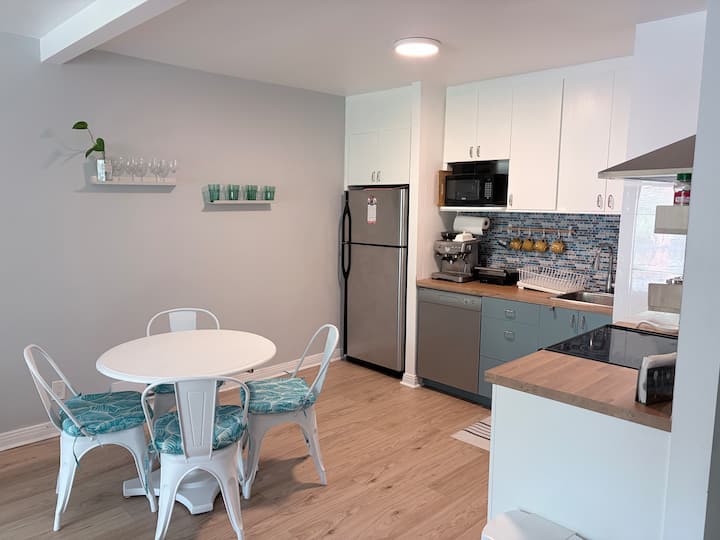 Cómodo Apartamento Tipo Estudio - Laval, Quebec, Canadà