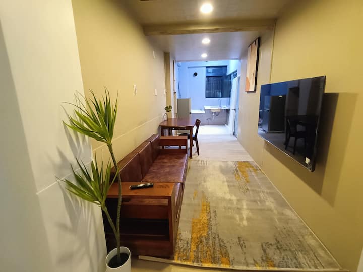 @Xcb｜哈囉 西門｜ 2-7人｜西門mrt｜寧夏夜市｜高cp值｜3f需走樓梯 - 완화 구