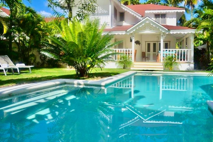 Tropical Villa 4bedroom 3baths And Pool Near Beach - Dominican Republic