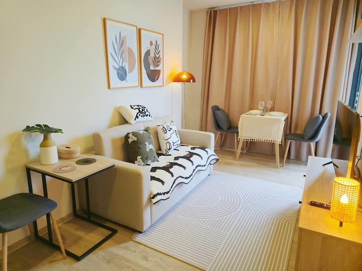 市中心豪华公寓/无边泳池/山景顶层花园/步行5分钟到central Festival - Chiang Mai