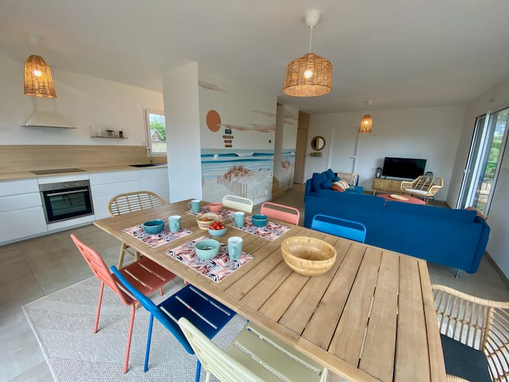 Le Sémaphore -Bord De Mer-plages Et Restos à 300 M - Plougasnou