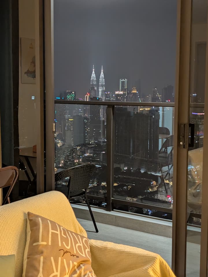 Klcc Skyline View Trion Boardgame Mrt Comfy Suite - Kuala Lumpur