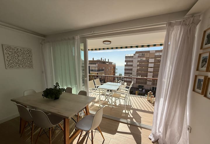 Piso En Carvajal, Segunda Línea De Playa - Fuengirola