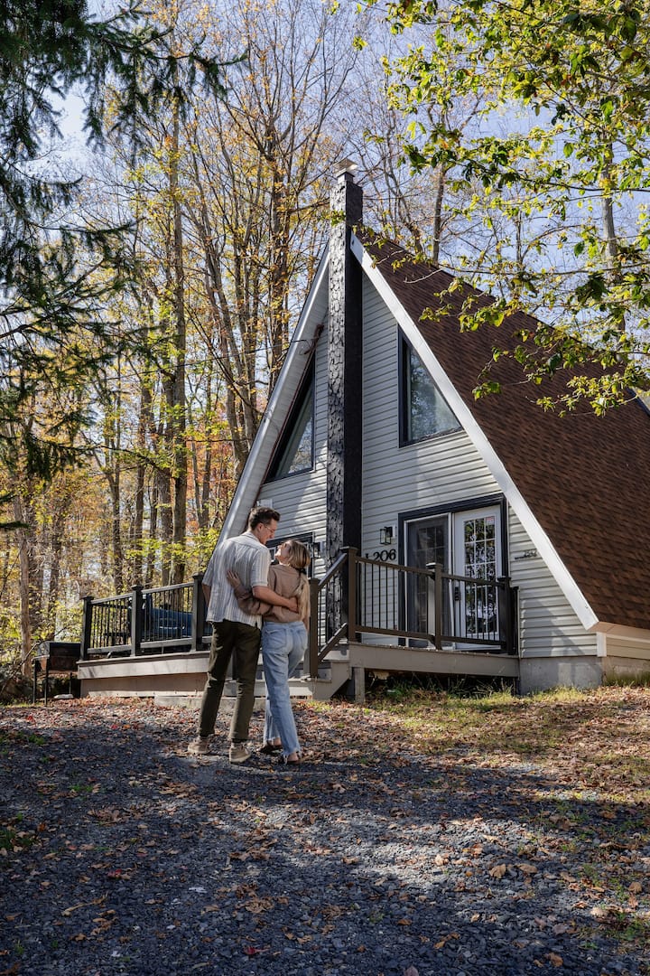 Cozy Poconos A Frame - Firepit And Grill - Tobyhanna, PA
