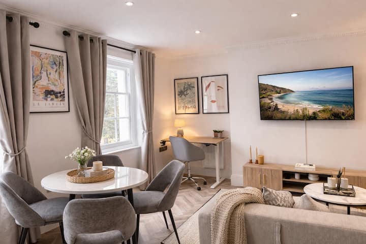 Regent : Central, Free Parking For 2 Cars - Hamble-le-Rice