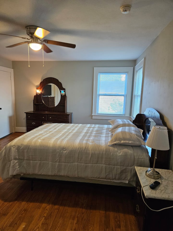 Suite With Private Bath - Hickory, NC