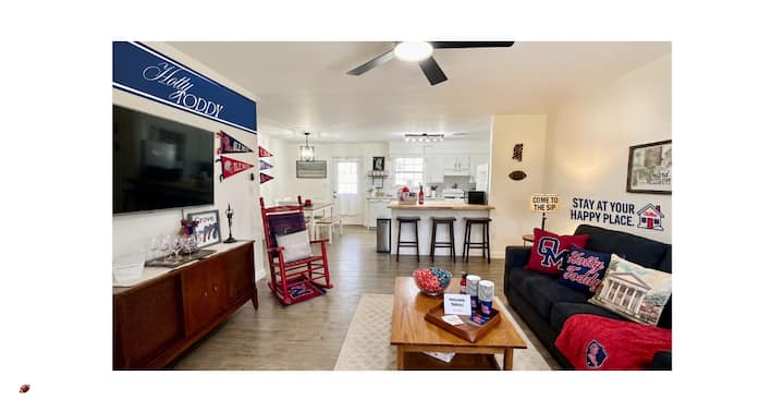 Your Happy Place In The Sip - Heart Of Oxford, Ms - Oxford, MS