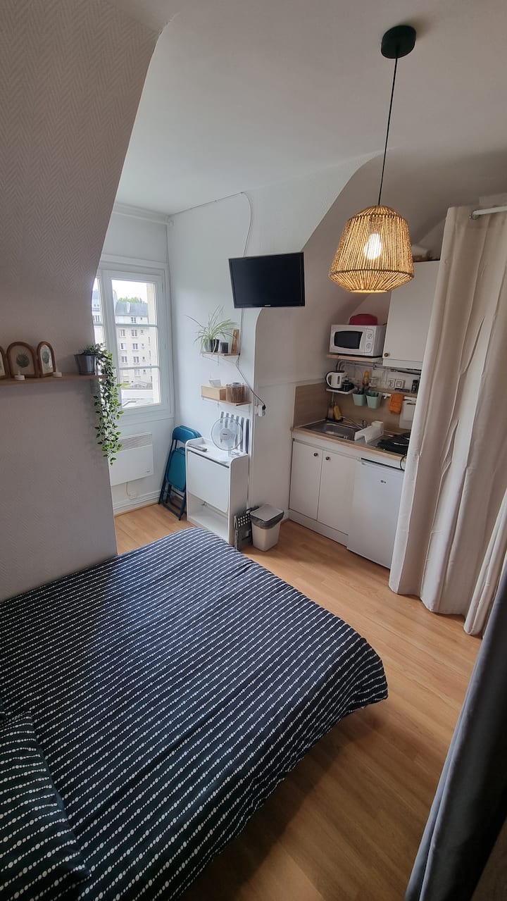 Studio/chambre Centre Ville Caen 
"La Charmette" - Caen