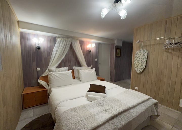 Chambre 2/5 - Sarlat-la-Canéda