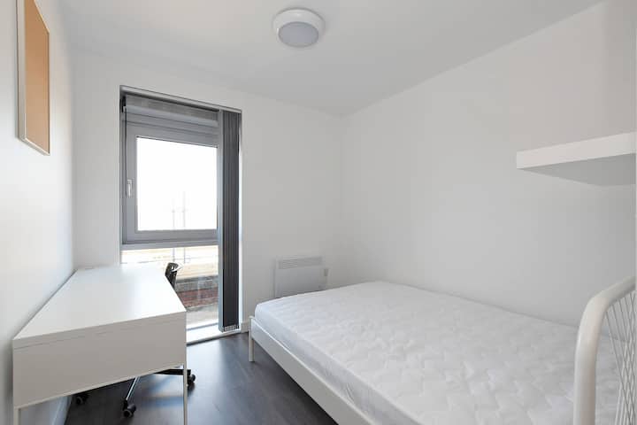 Cozy Ensuite Room Sheffield Flat 7 - Sheffield