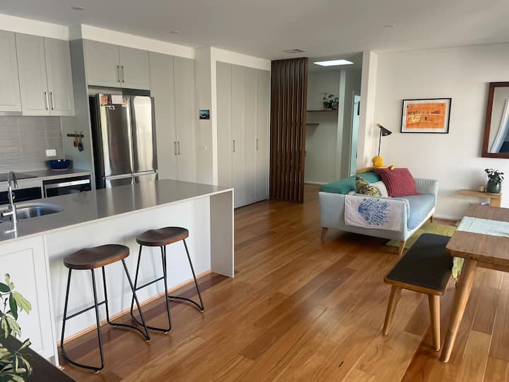 Mt Majura Base Camp - Canberra