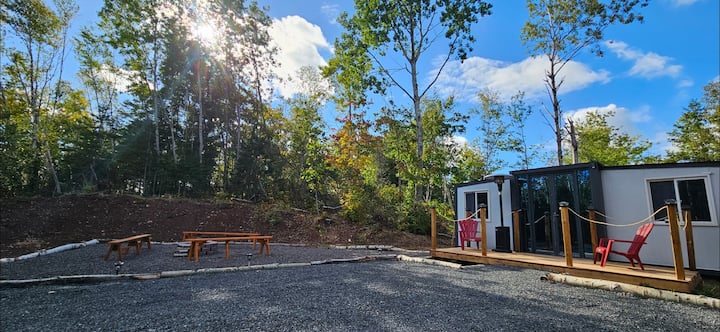 Riverbend Chalet - New Glasgow