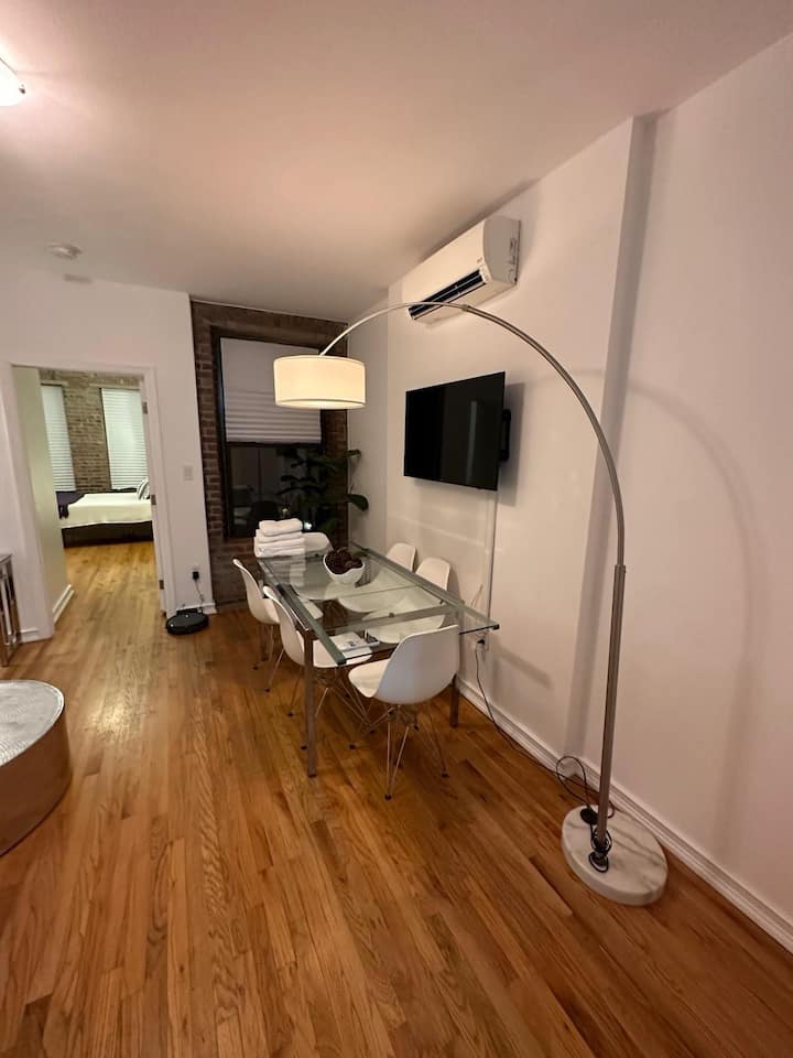 Private Bedroom Private Bath Private Living Area - New York