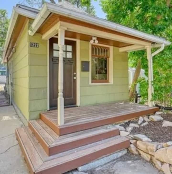 Guesthouse In Old Colorado City - Colorado Springs, CO