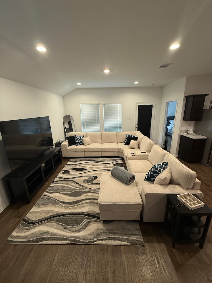 Home In Sub-houston Area - Barker Lake, Cypress
