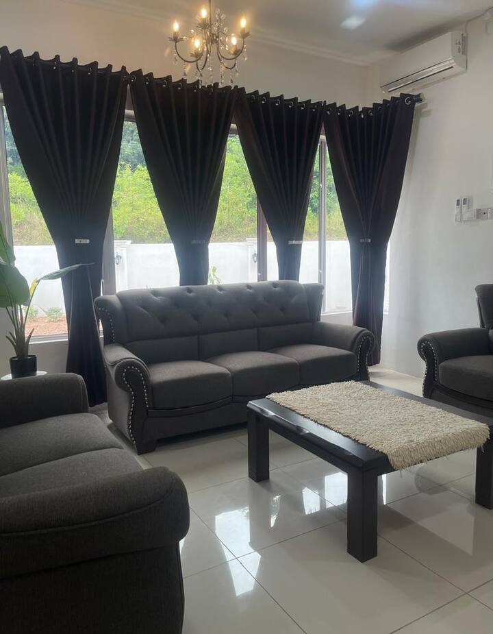Homestay Mentakab
 Teratak Putra - Mentakab