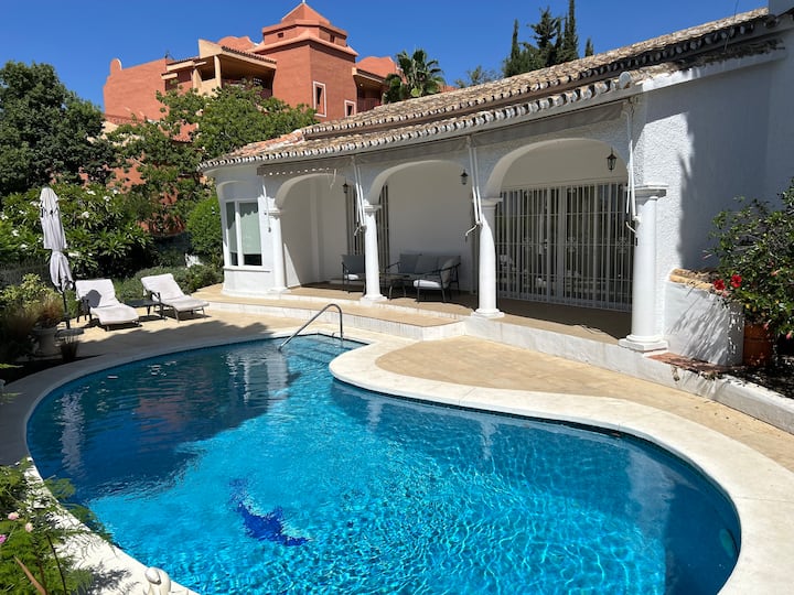 Villa Flores De Marbella - Marbella