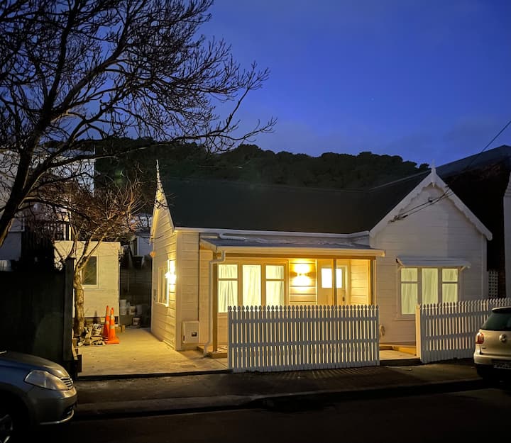 Porritt Cottage, Mt Victoria - Wellington