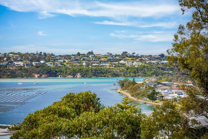 The Coastal Oasis - Pambula
