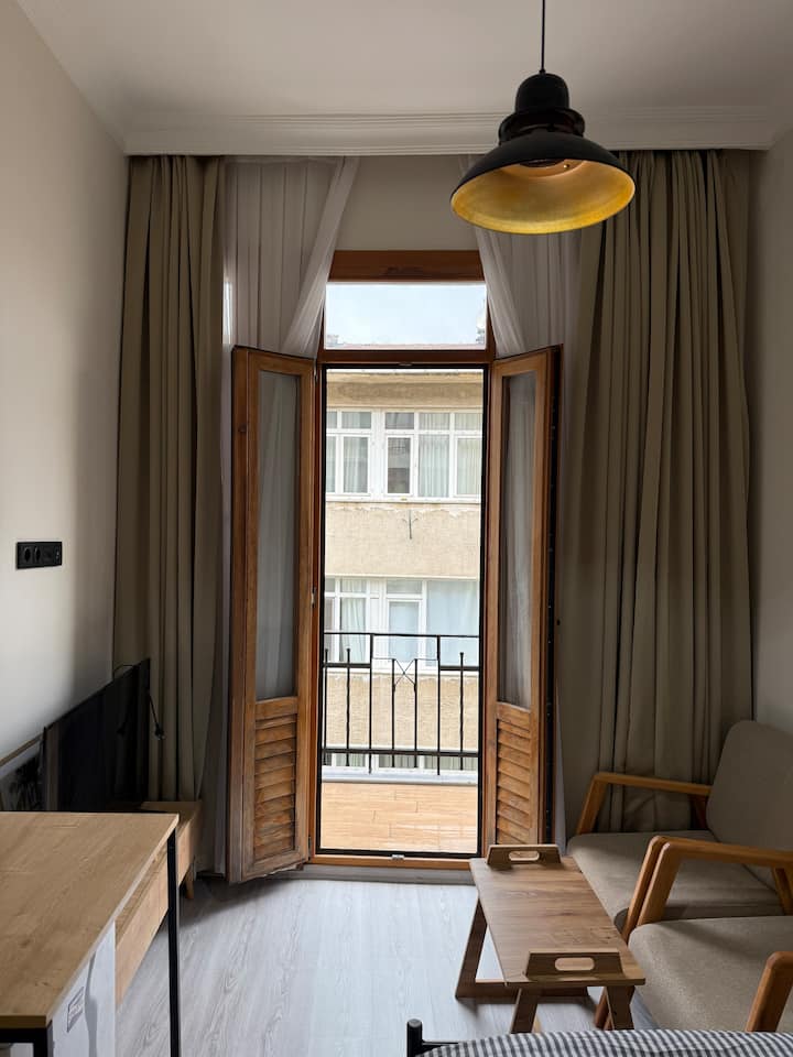 Kadıköyde Stüdyo Daire No 7 /43 Inch Tv,1000 Mbps - Beykoz