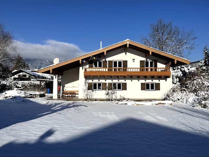 Ruhige 67 Qm: Kamin, Garten, Büro Mit Schlafsofa - Garmisch-Partenkirchen