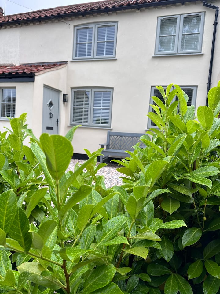 Cozy, Recently Renovated Cottage - Melton Mowbray