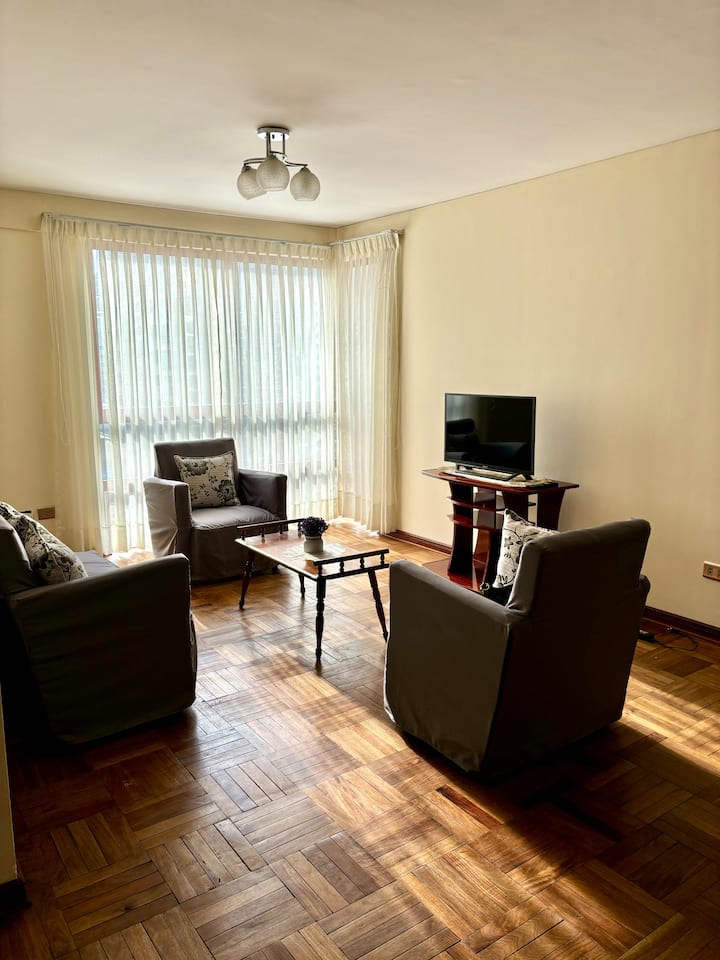 Cómodo Depto. En Miraflores - La Paz