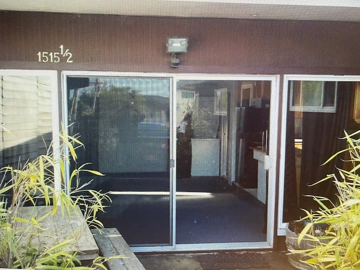 Furnished Studio Secret Garden - Coos Bay, OR