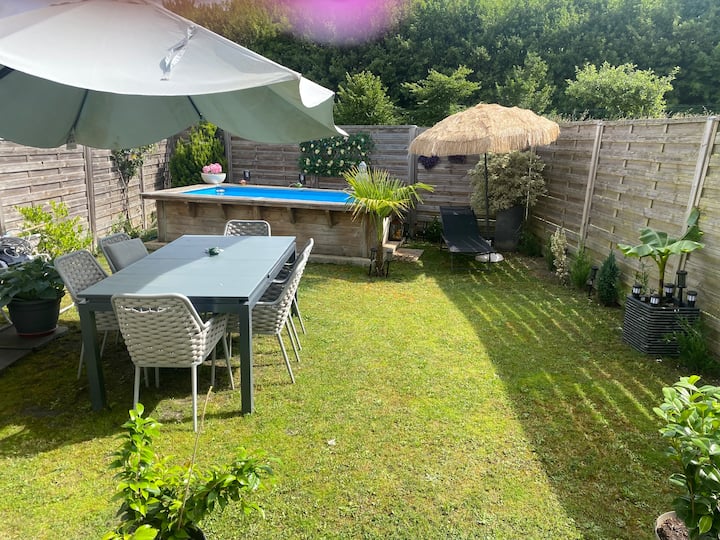 Maisonnette Duplex Avec Jardin Et Petite Piscine - Blanquefort