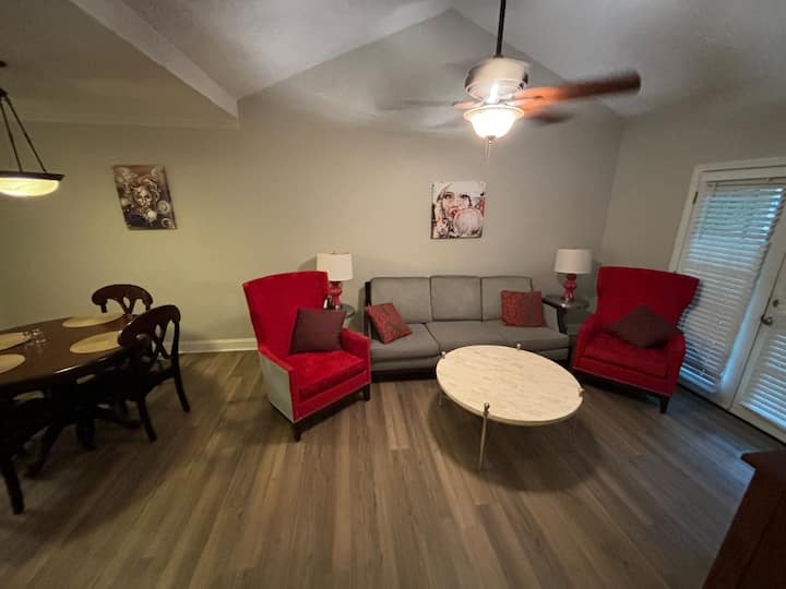 Cozy 2 Bedroom Next To Uga - Athens, GA