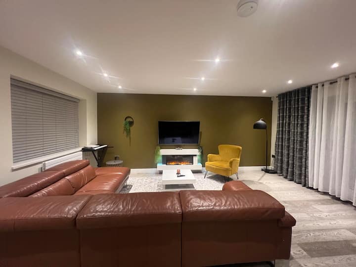 Woodcote House - Bristol