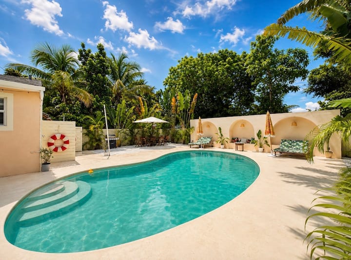 Casa Mali Sanctuary - Miami, FL