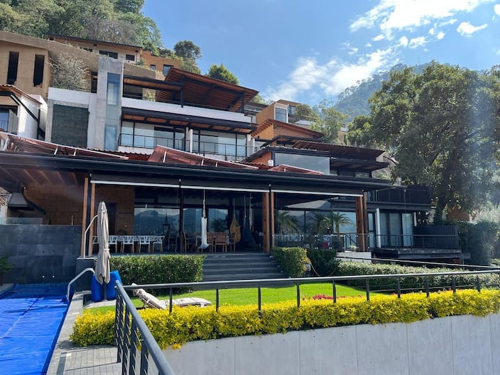 Casa Hermosa Con Expectacular Vista Al Lago - Valle de Bravo