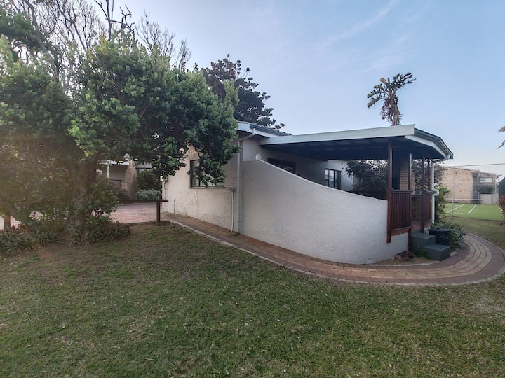 Urban Holiday Homes B4 - Port Shepstone