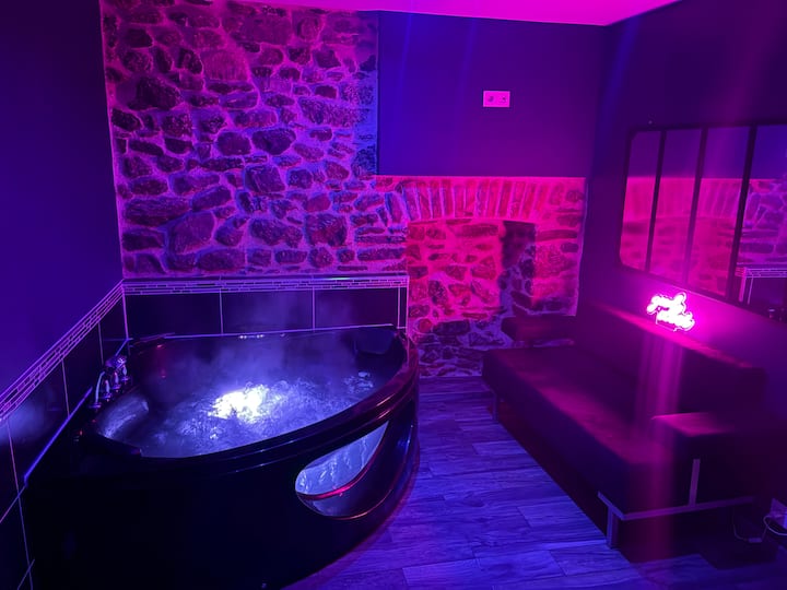 L’intime Cosy / Jacuzzi Privé - Paimbœuf