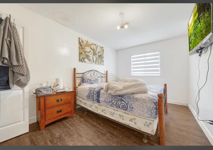 3 Bedroom Unit - Surrey, BC