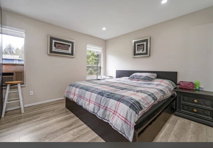 3 Bedroom Suite - Burnaby