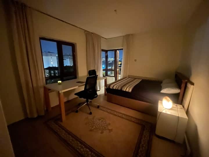 Ankaray Ve Başkentray’a 3 Dakika Yürüme Mesafesi - Ankara