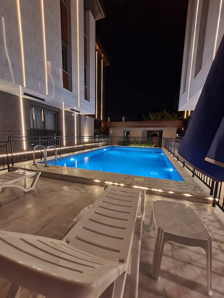 Suit Diker Port Residence 1+1 Daire 3 - Kepez