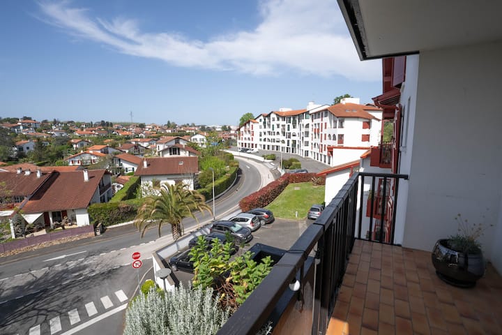 Casa Del Sol : Entre Forêt, Plage Et Centre-ville - Ascain