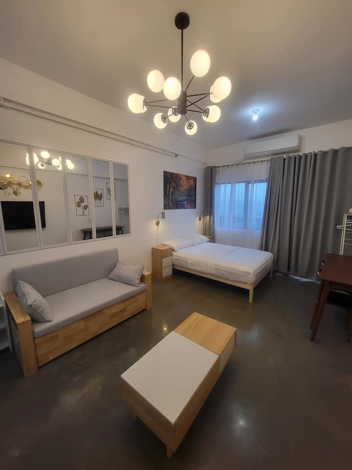 Spacious Condo Araneta Cubao Near Mrt And Bus Stop - Cuba