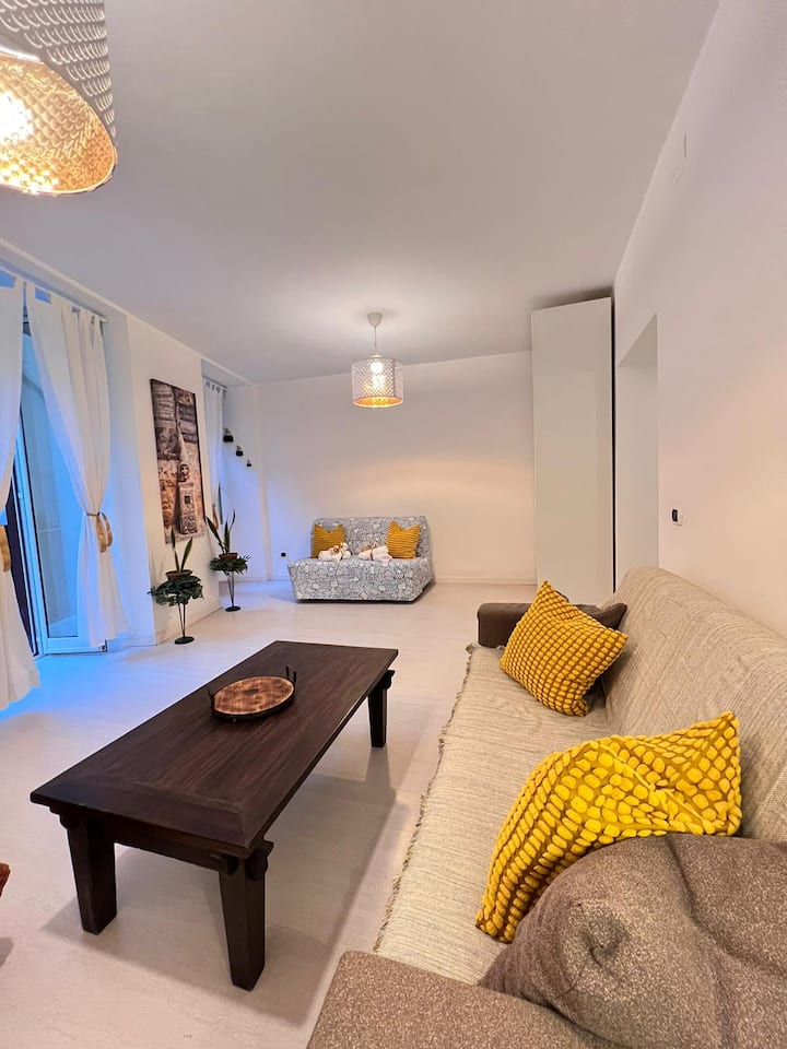 Napoli Street Chiaia - Naples