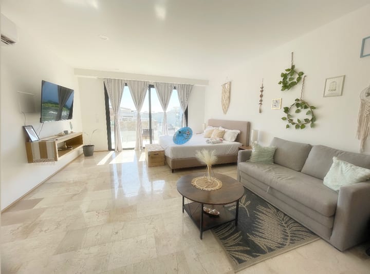 Luxe/ Beach/ Laundry/ Parking - Playa del Carmen